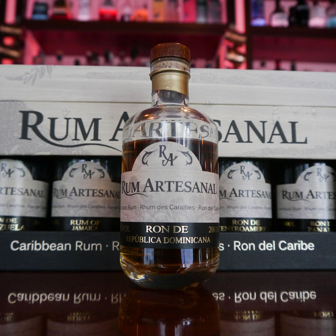 Ron de Republica Dominicana von Rum Artesanal - Rumprobiert
